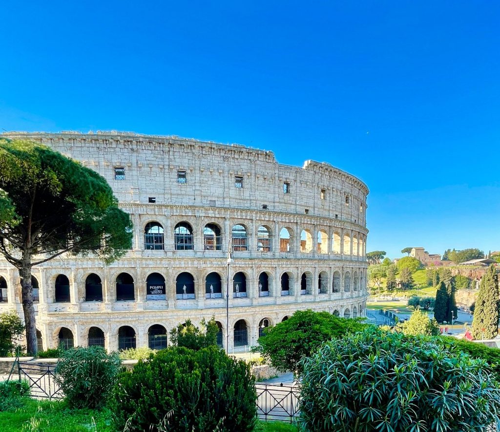 Dive Into the City's Most Stunning Tourist Attractions in Rome You Can ...